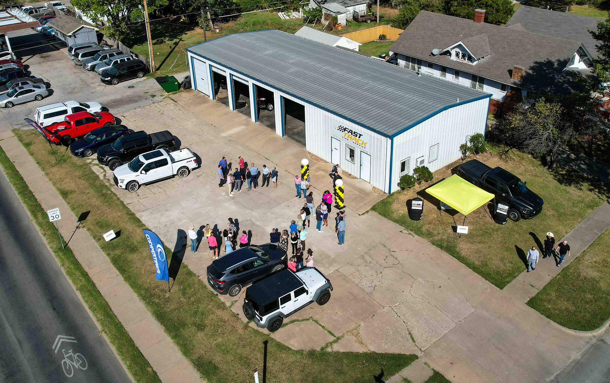 About Us | Fast Track Tire & Service